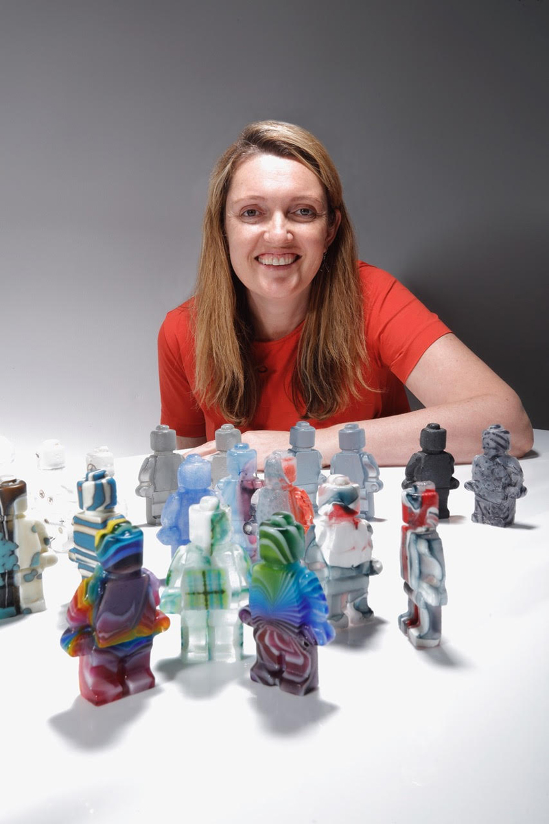 Considering Art Podcast – Hannah Gibson, glass artist – Considering Art
